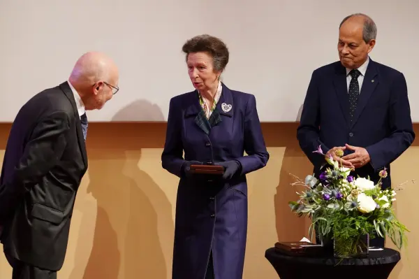 IMST founder Prof Wolff receives the James Clerk Maxwell Medal | IMST GmbH